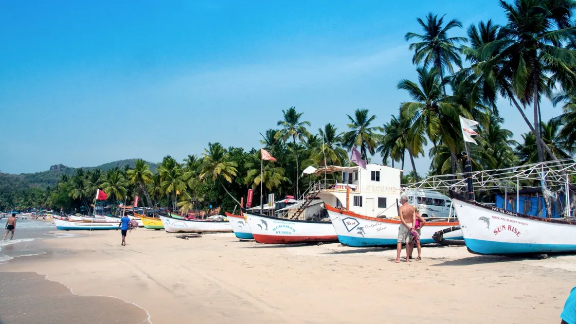 Book 11-Day Golden Triangle & Goa Tour: Culture, History, and Beaches